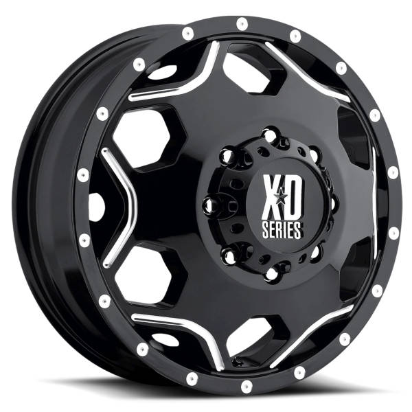 XD Series XD814 Crux 17 X6 8-200.00 111 BKGLBM | Discount Tire