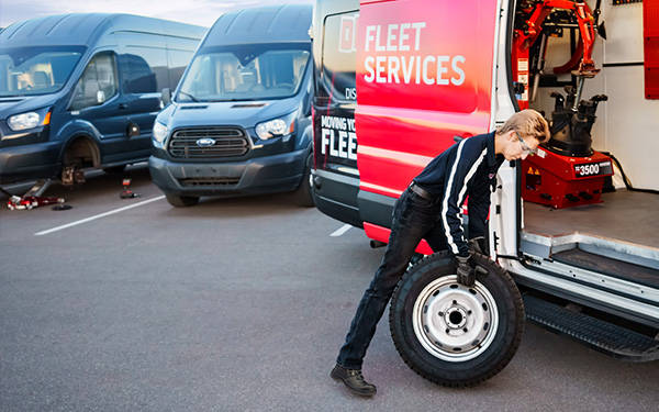 Mobile Van Fleet Services | Fleet | Discount Tire